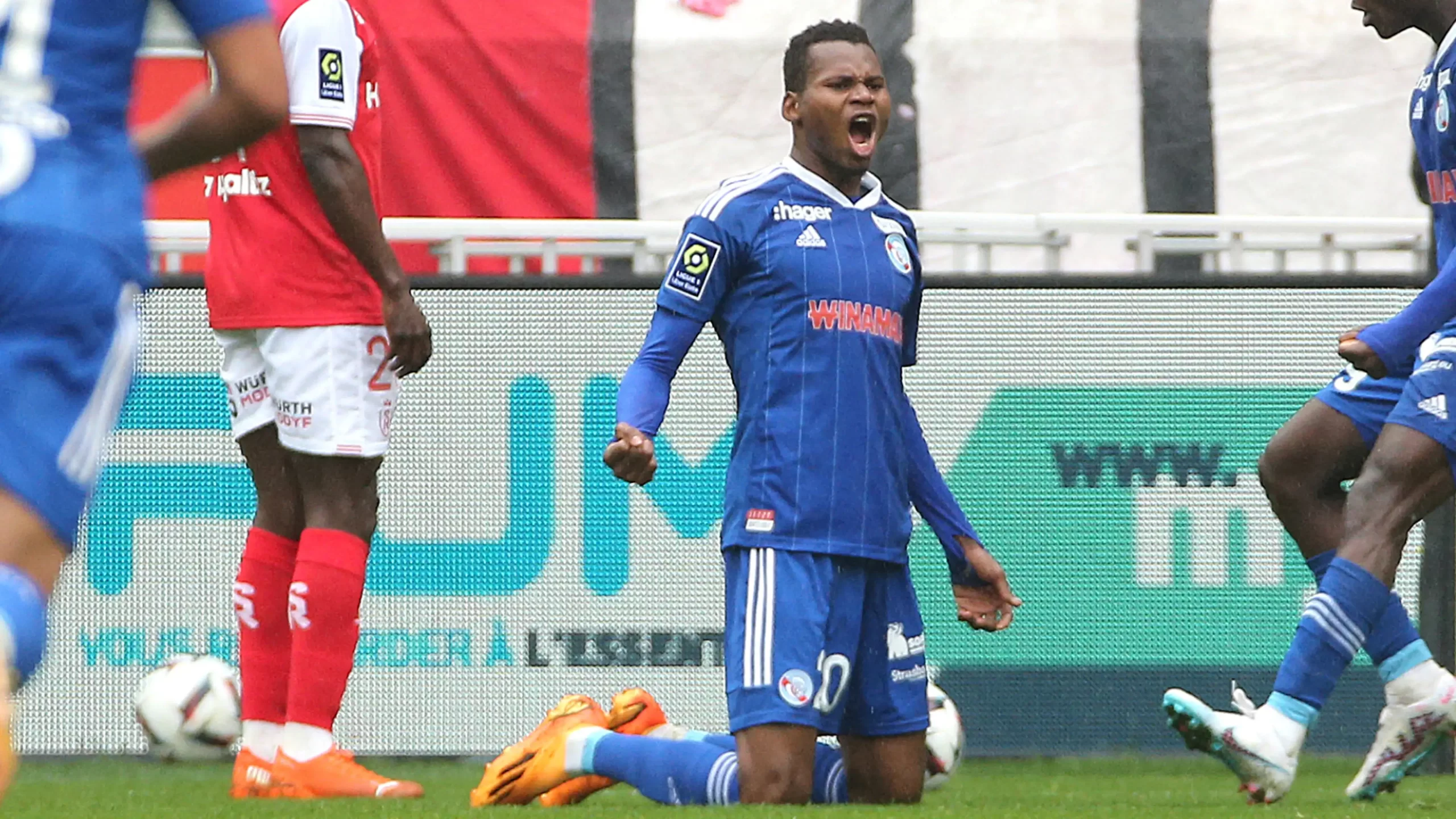 Après West Ham, Nottingham Forest, Lens, Rennes et El Shebab ...